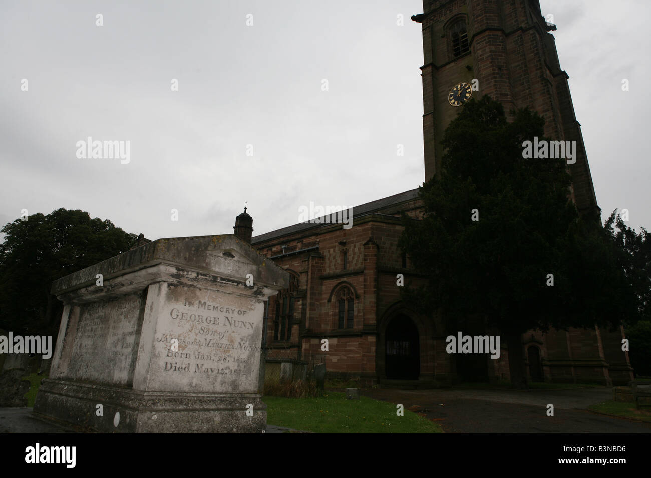 Sinister scene hi-res stock photography and images - Alamy