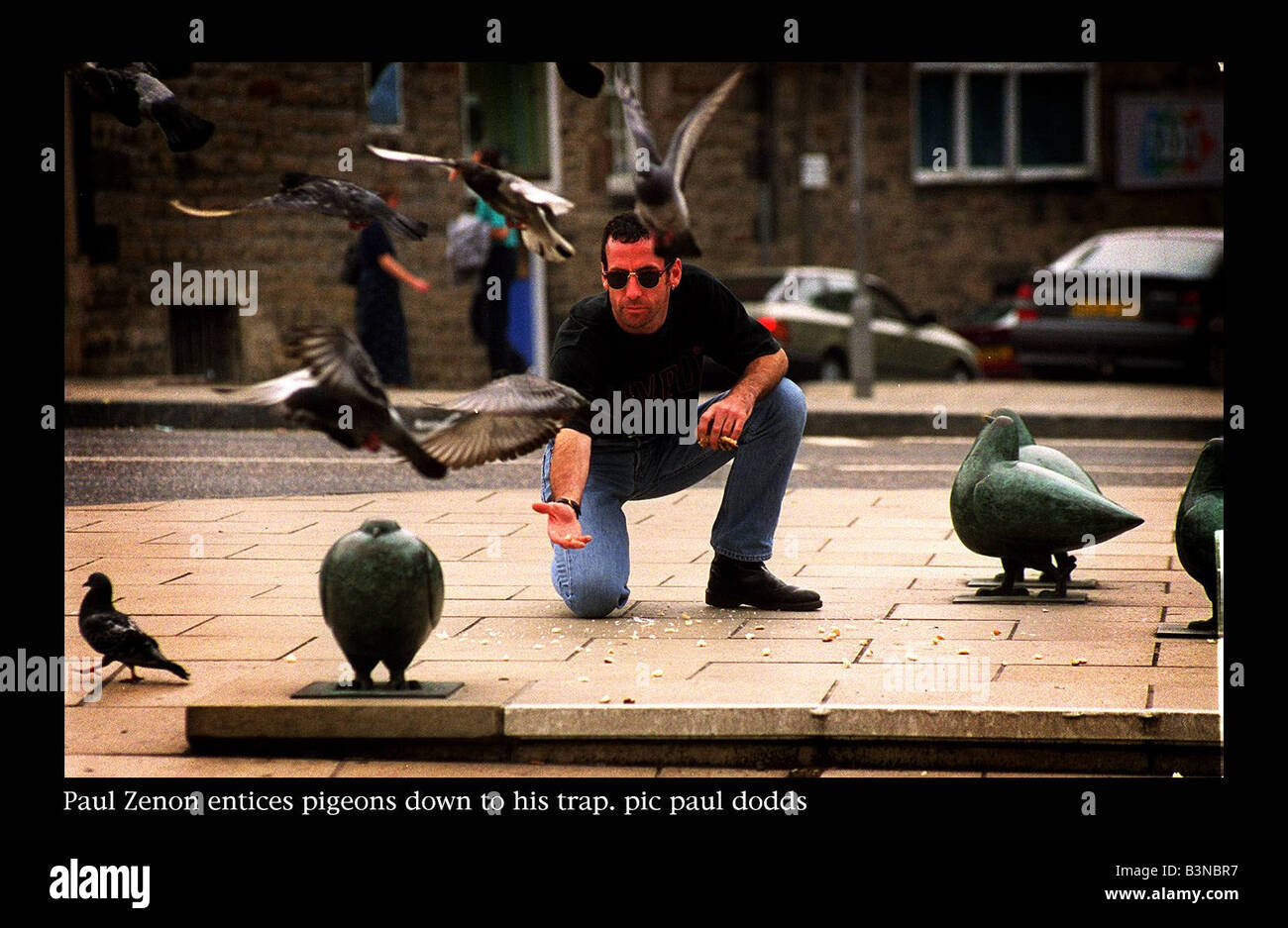 Paul zenon pigeon trap august 1997 Edinburgh festival performer traps ...