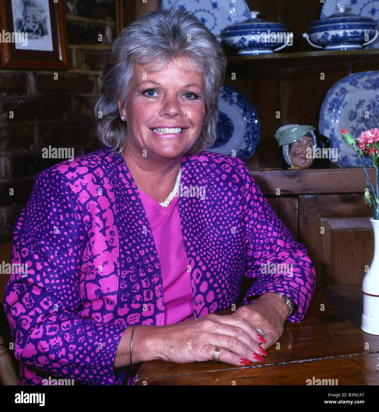 Judith Chalmers High Resolution Stock Photography and Images - Alamy
