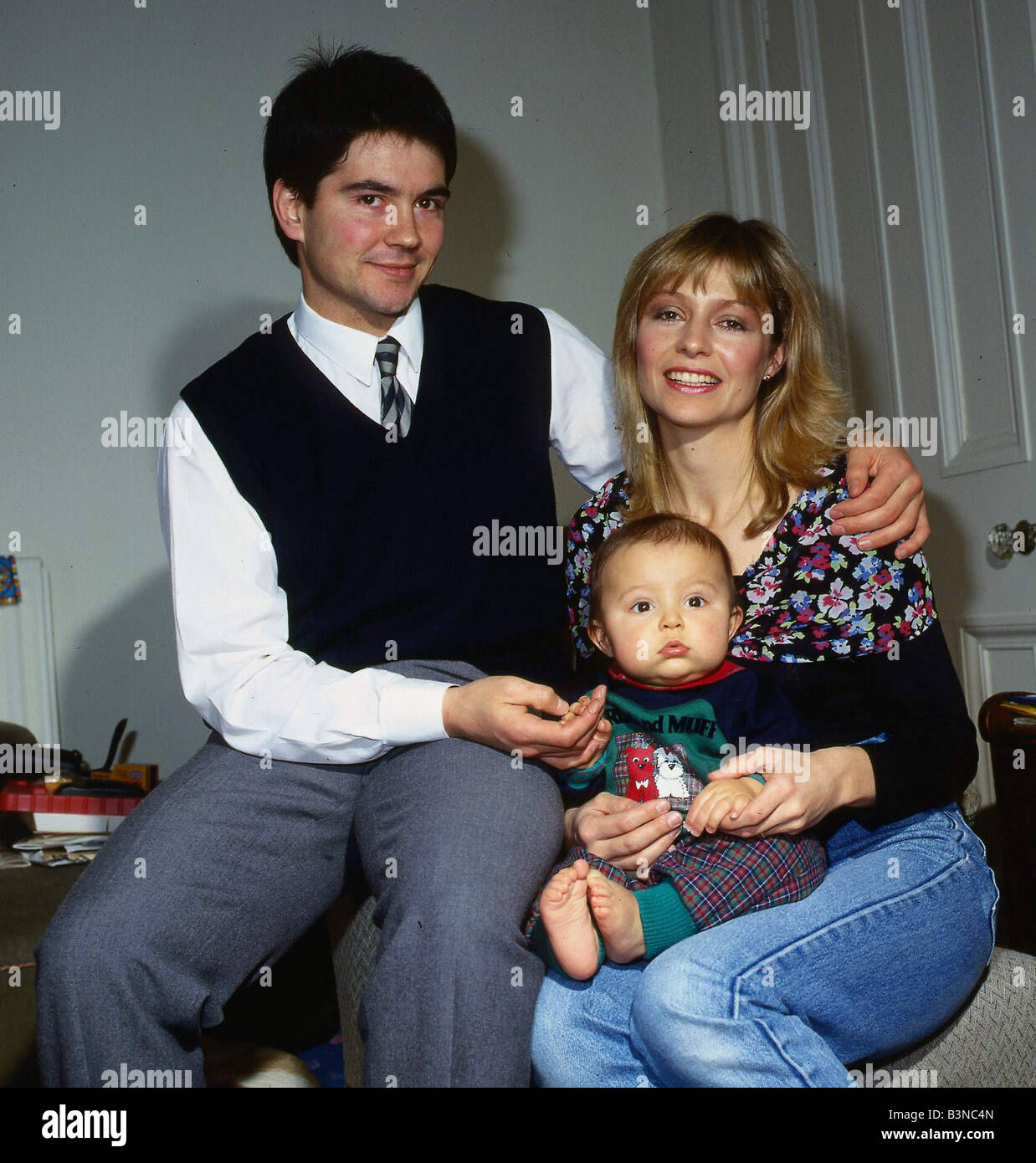 Louise Welsh and family January 1989 Stock Photo - Alamy