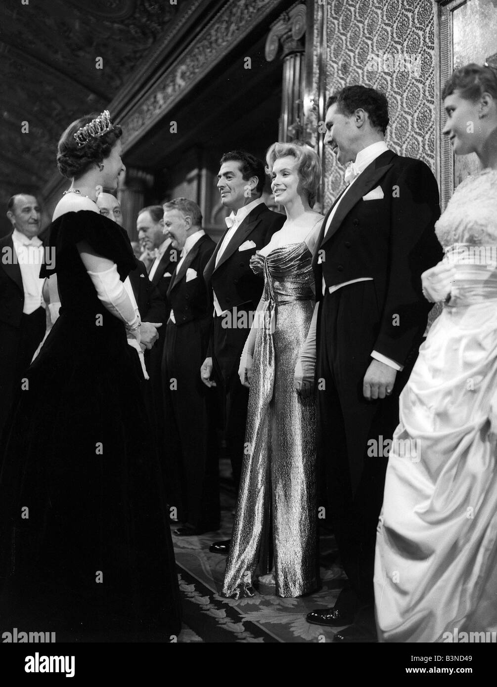 Queen Elizabeth Ii And Marilyn Monroe