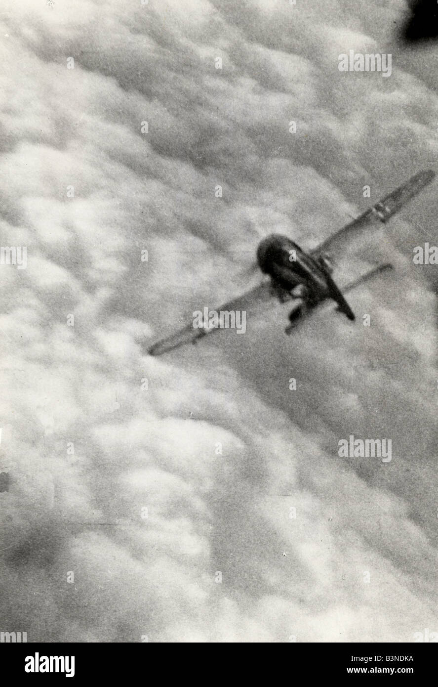 FOCKE-WULF190 - German fighter aircraft caught in the gun camera of an ...