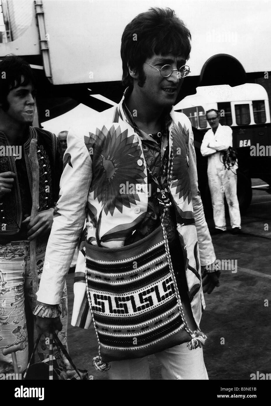 John the beatles hi-res stock photography and images - Alamy