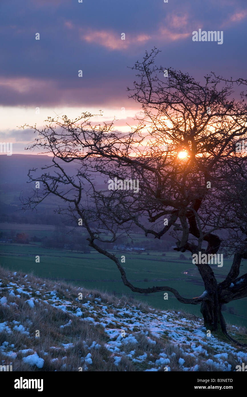 Longstone edge peak district hi-res stock photography and images - Alamy