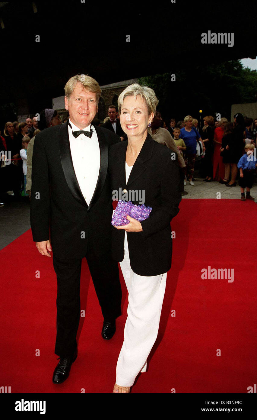 Sarah Green TV Presenter July 1998 Arriving for the premiere of Doctor ...