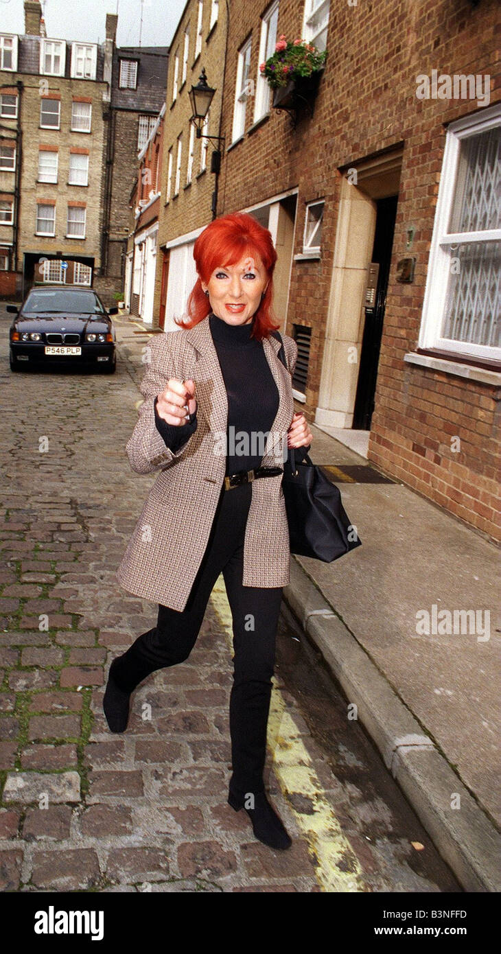 Laura Ewing September 1998 Secret Lover who has had an affair with Des ...