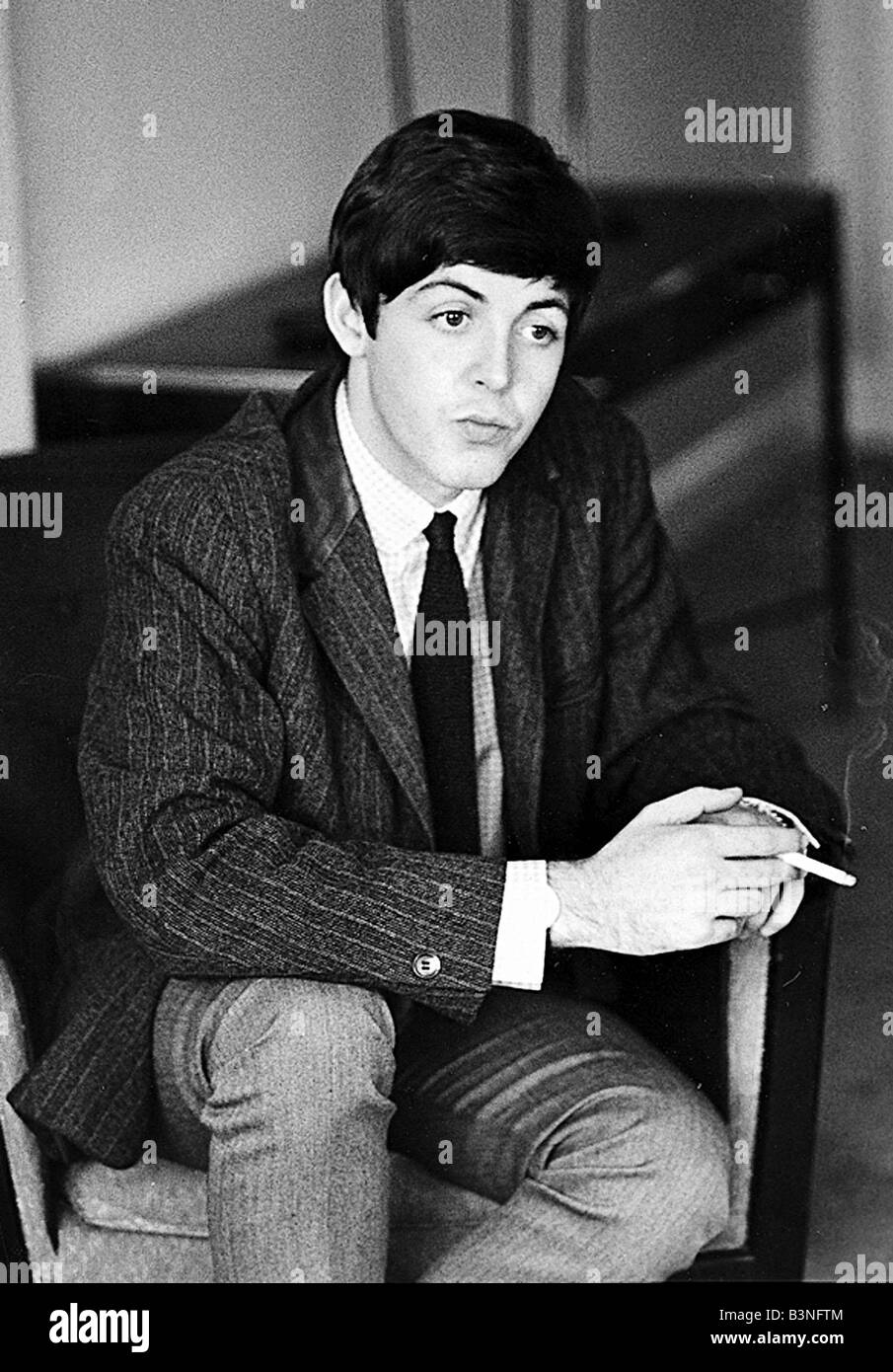 1963 paul mccartney hi-res stock photography and images - Alamy