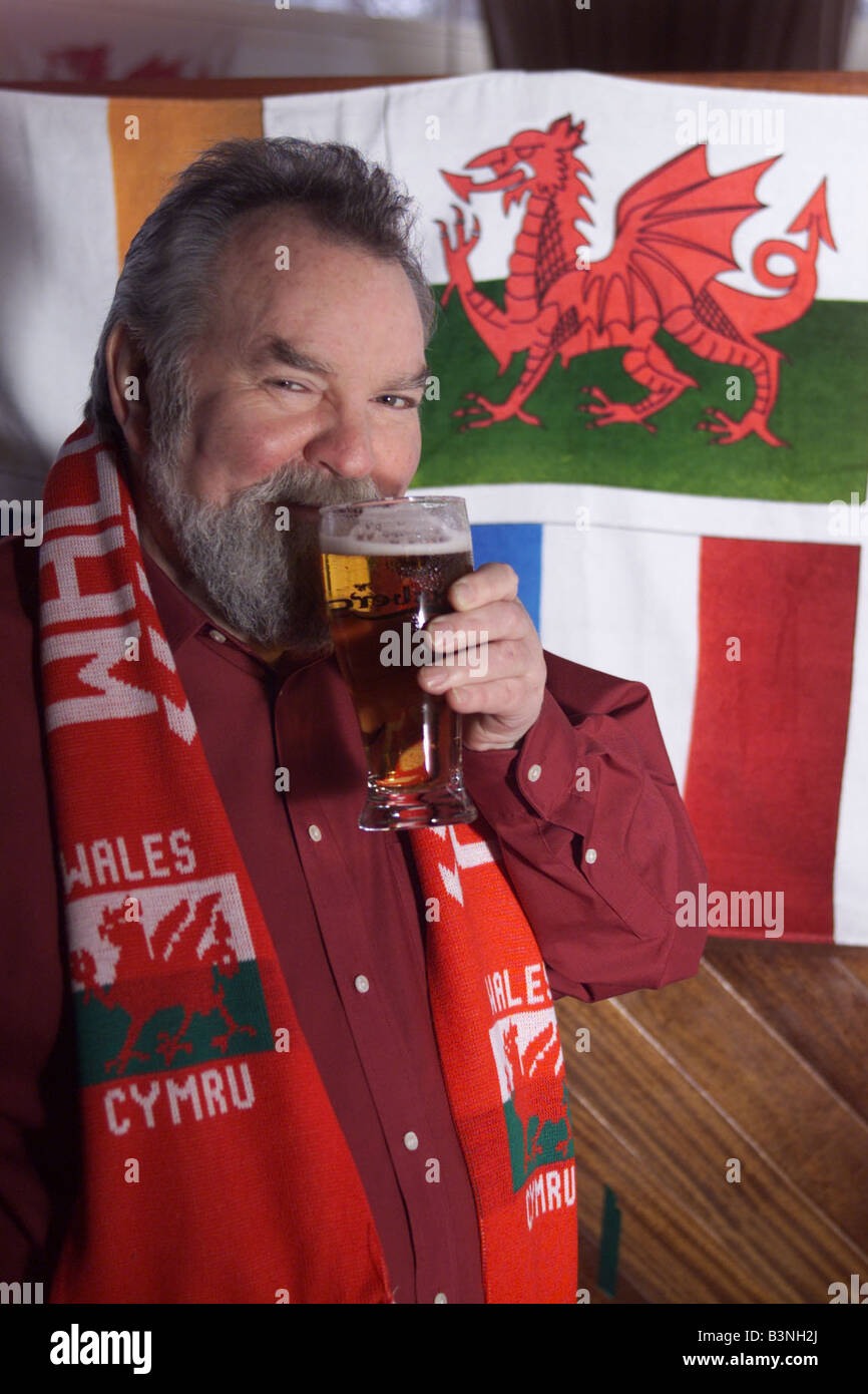 Huw Ceredig February 2001 Welsh actor sipping a pint Wearing Welsh ...