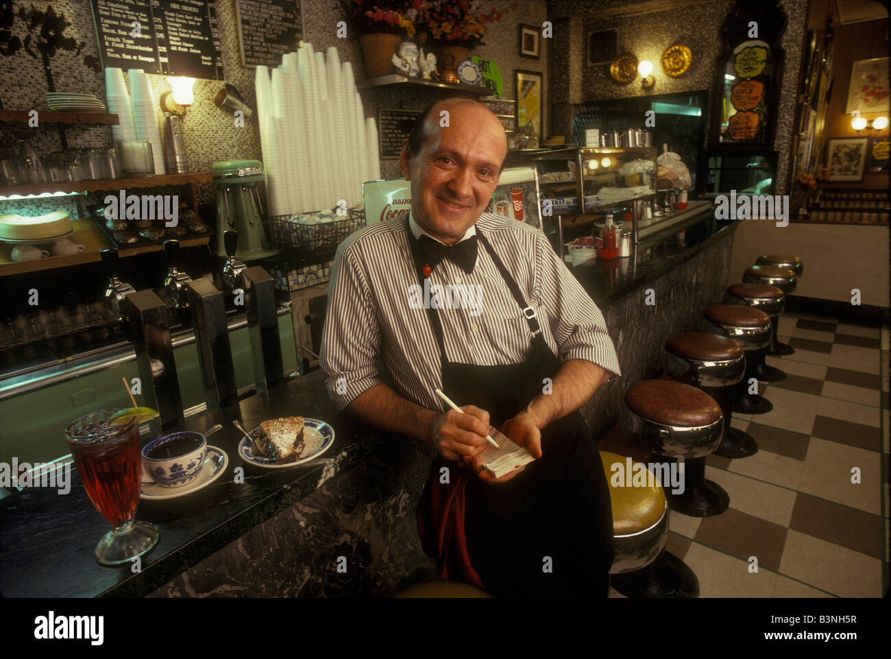 Old fashioned soda fountain hi-res stock photography and images - Alamy