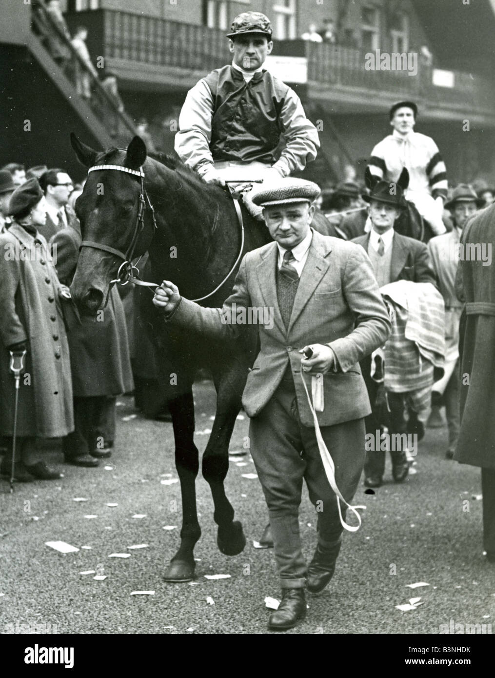 GORDON RICHARDS UK flat racing jockey 1904 to 1986 who was Champion ...