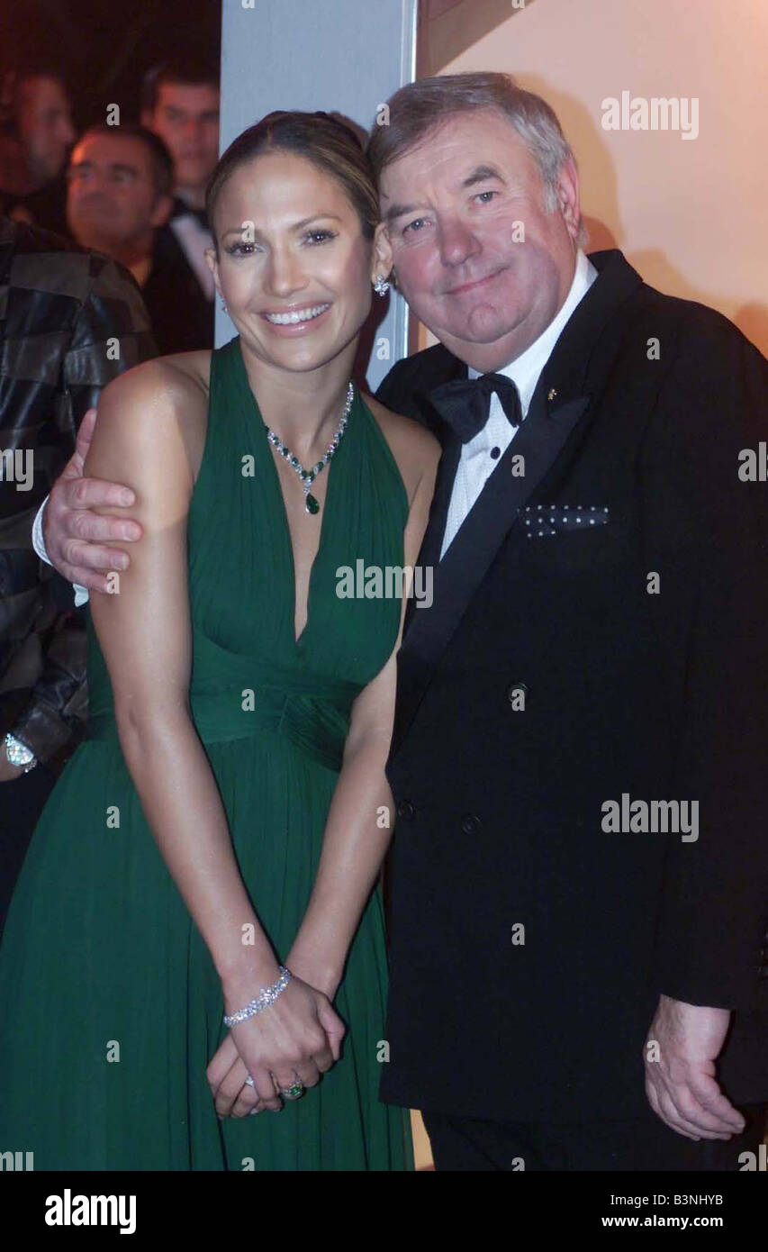 American singer and actress hi-res stock photography and images - Alamy