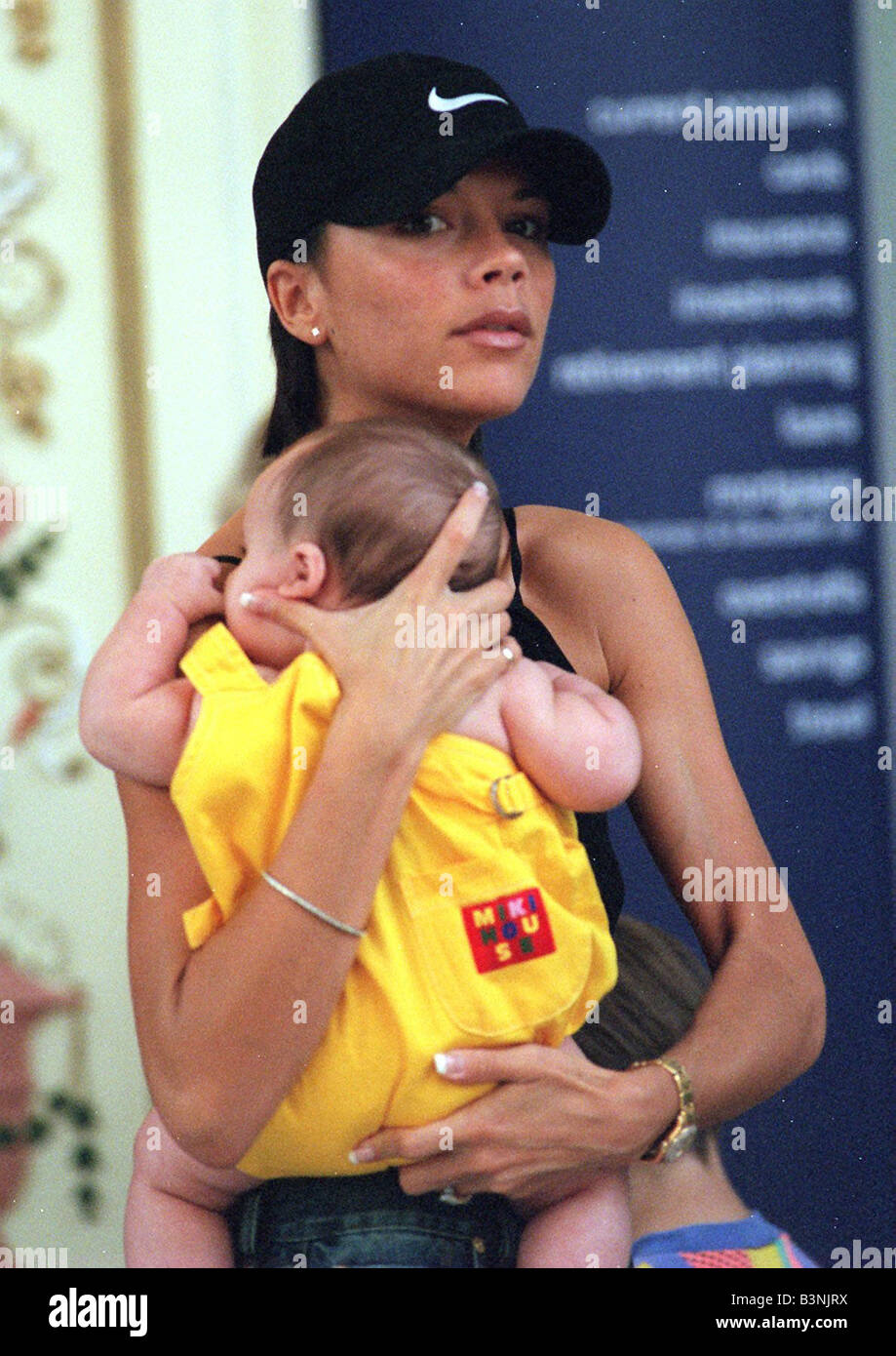 Victoria adams 1999 hi-res stock photography and images - Alamy