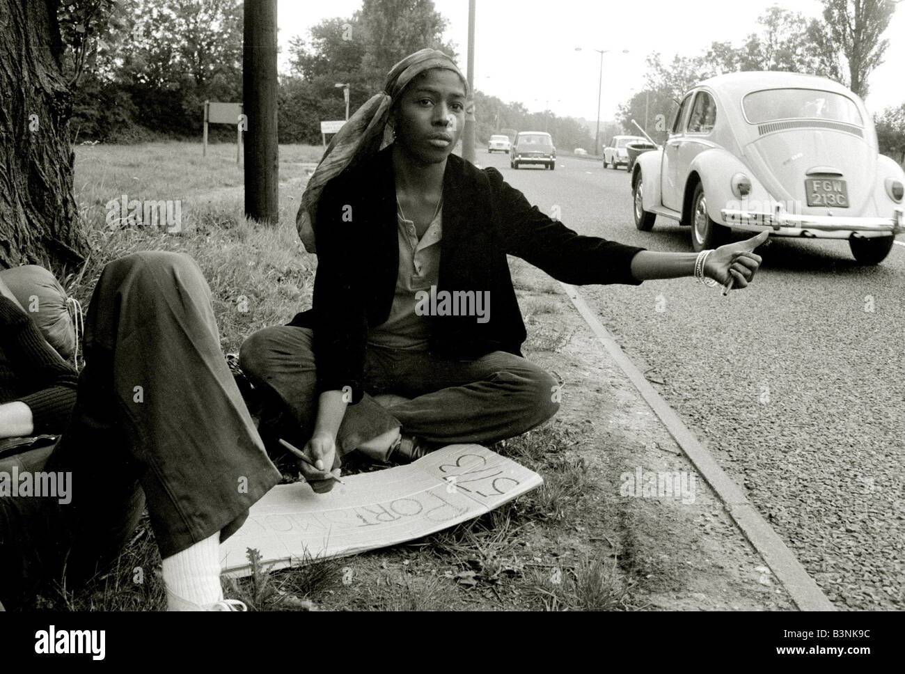 Hitch hiking hippies High Resolution Stock Photography and Images - Alamy