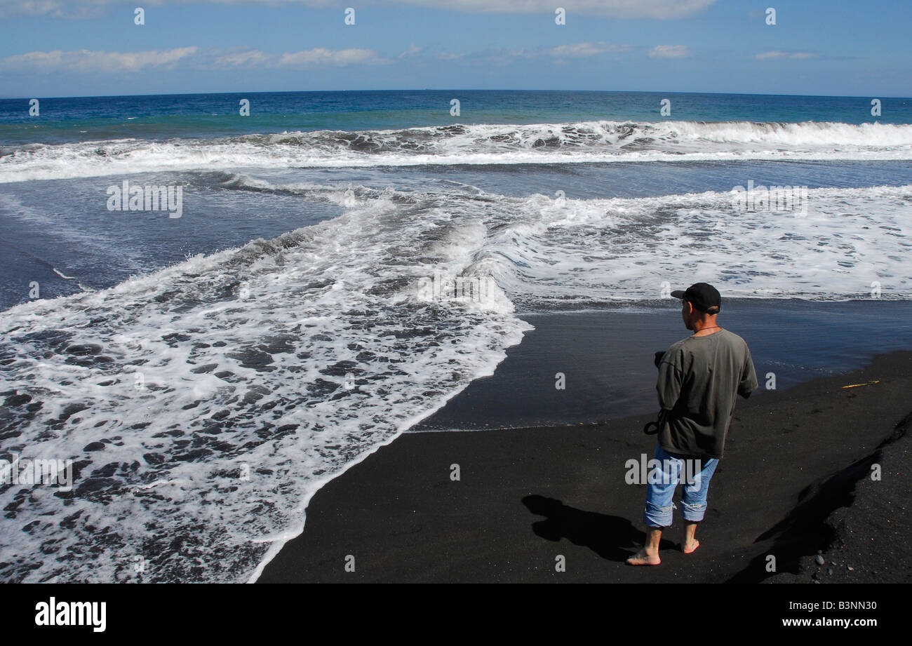 photographing the surf , kusamba beach , bali , indonesia Stock Photo ...
