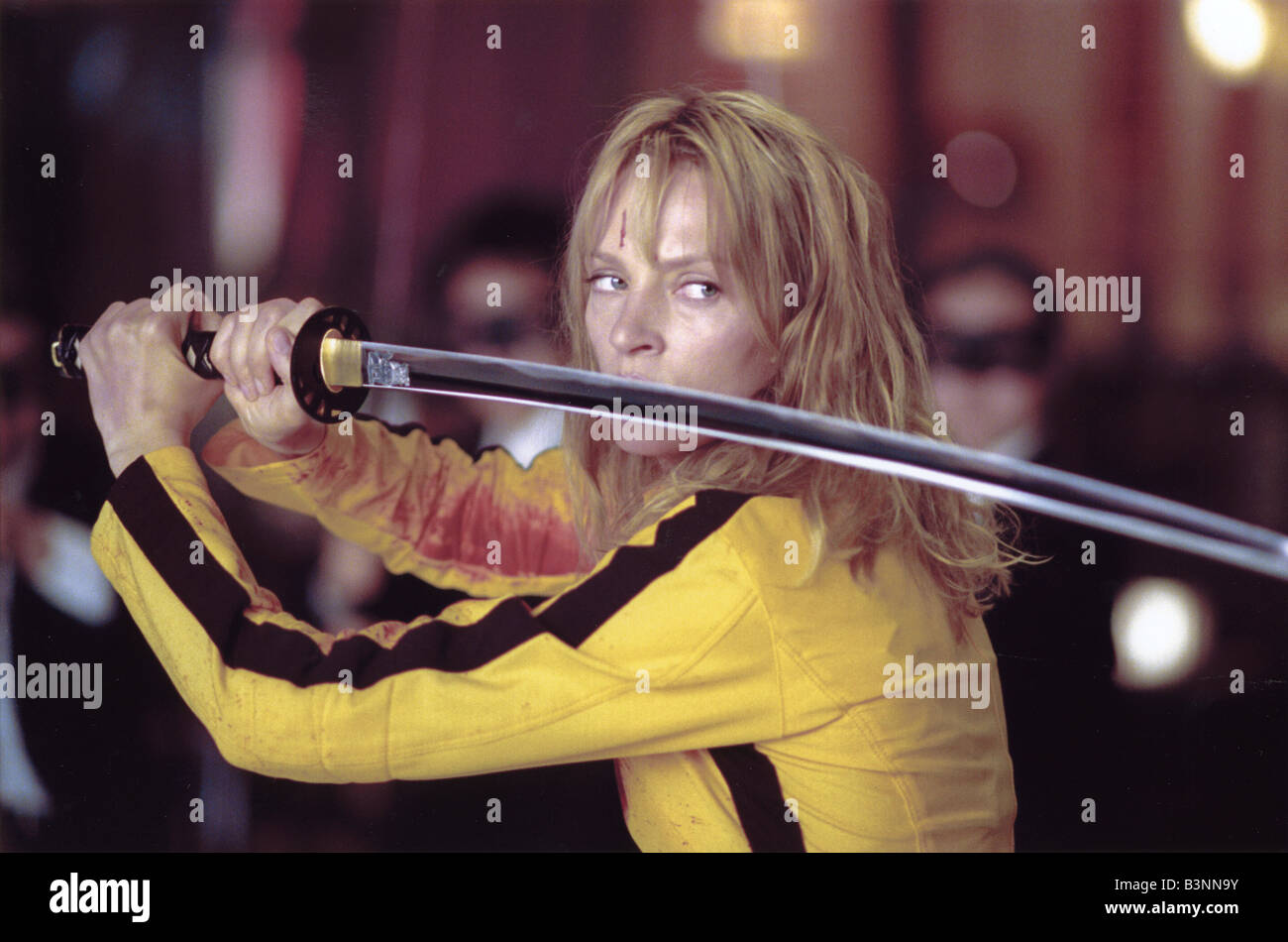 Uma thurman kill bill sword hi-res stock photography and images - Alamy