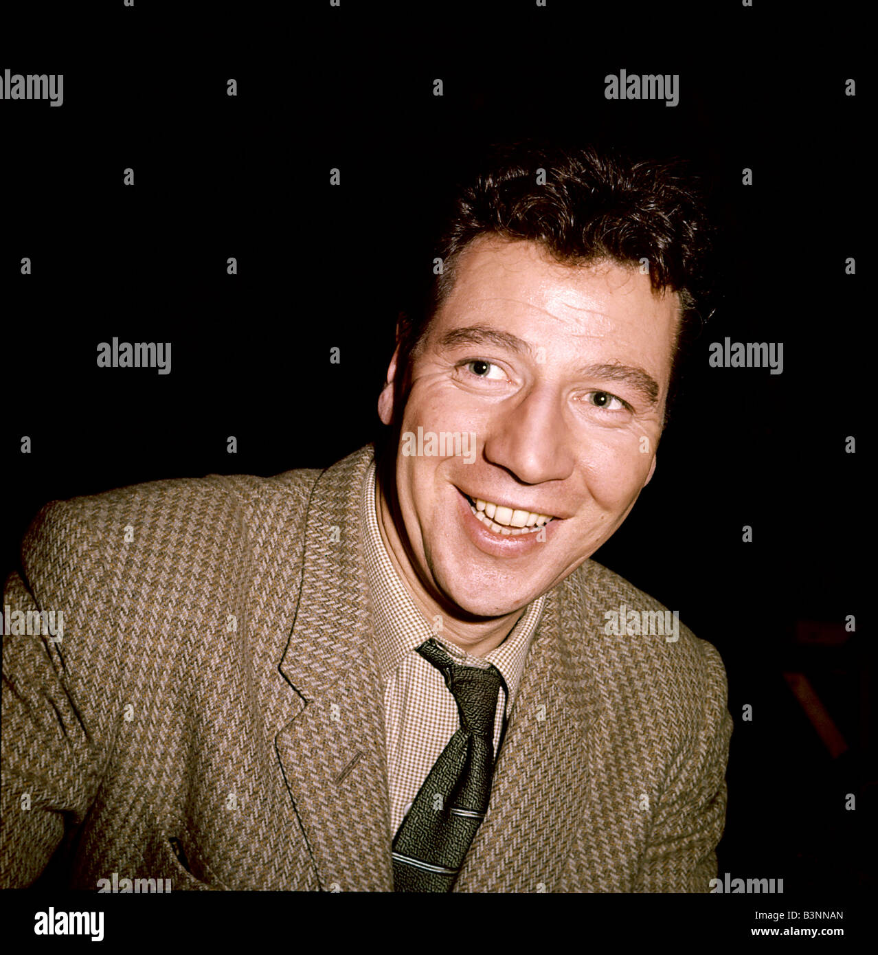 MAX BYGRAVES UK comedian and actor about 1968 Stock Photo - Alamy