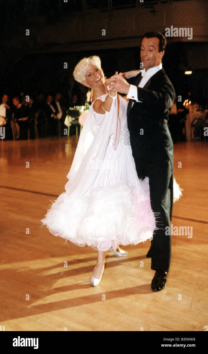 Foxtrot Dance High Resolution Stock Photography and Images - Alamy