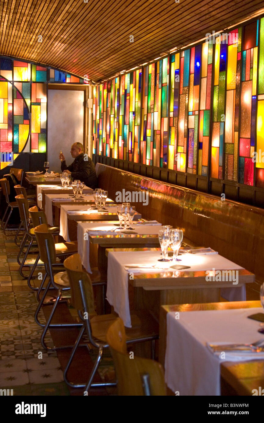 Trendy restaurant 'Bonsoir Clara' 22-26 rue Antoine Dansaert, Brussels ...