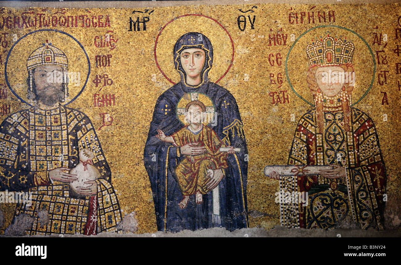 Virgin Maria in the Comnenus Mosaic, Hagia Sophia, Istanbul, Turkey ...