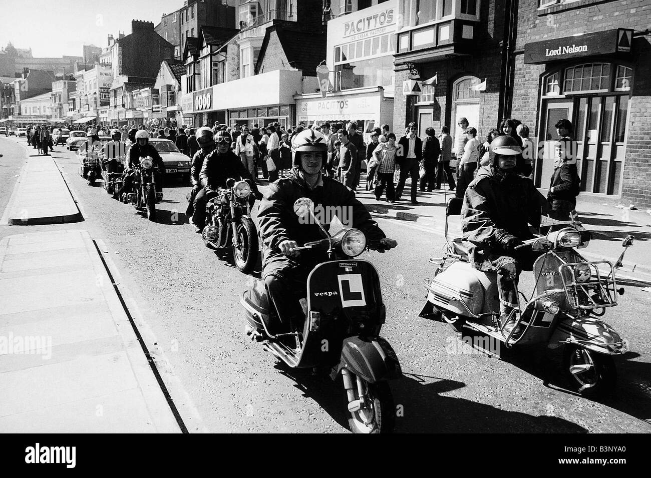 Skinheads 1980 High Resolution Stock Photography and Images - Alamy