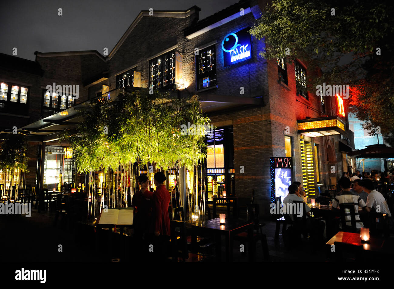 Xintiandi hi-res stock photography and images - Alamy