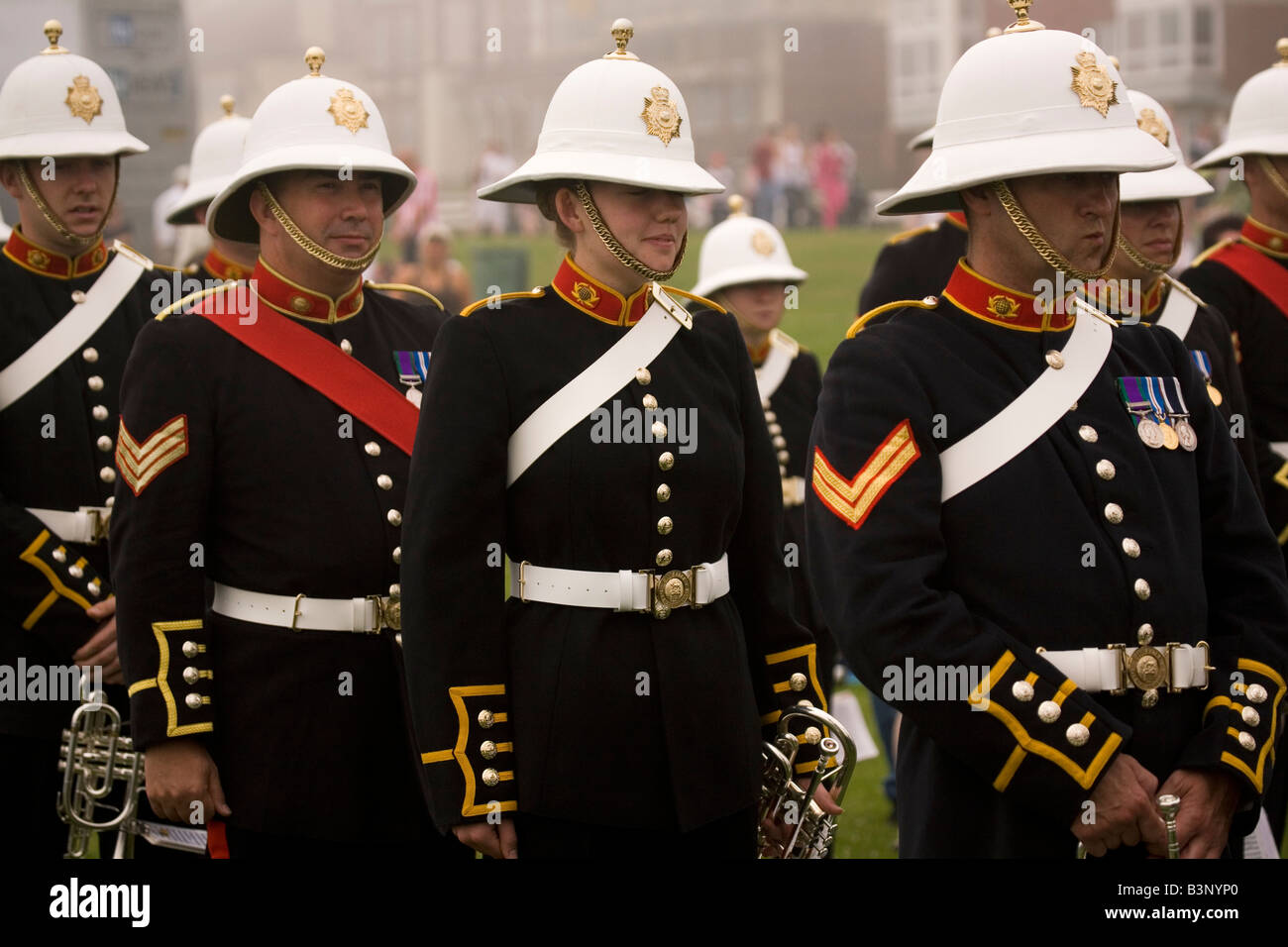 Marching band royal marines hi-res stock photography and images - Alamy