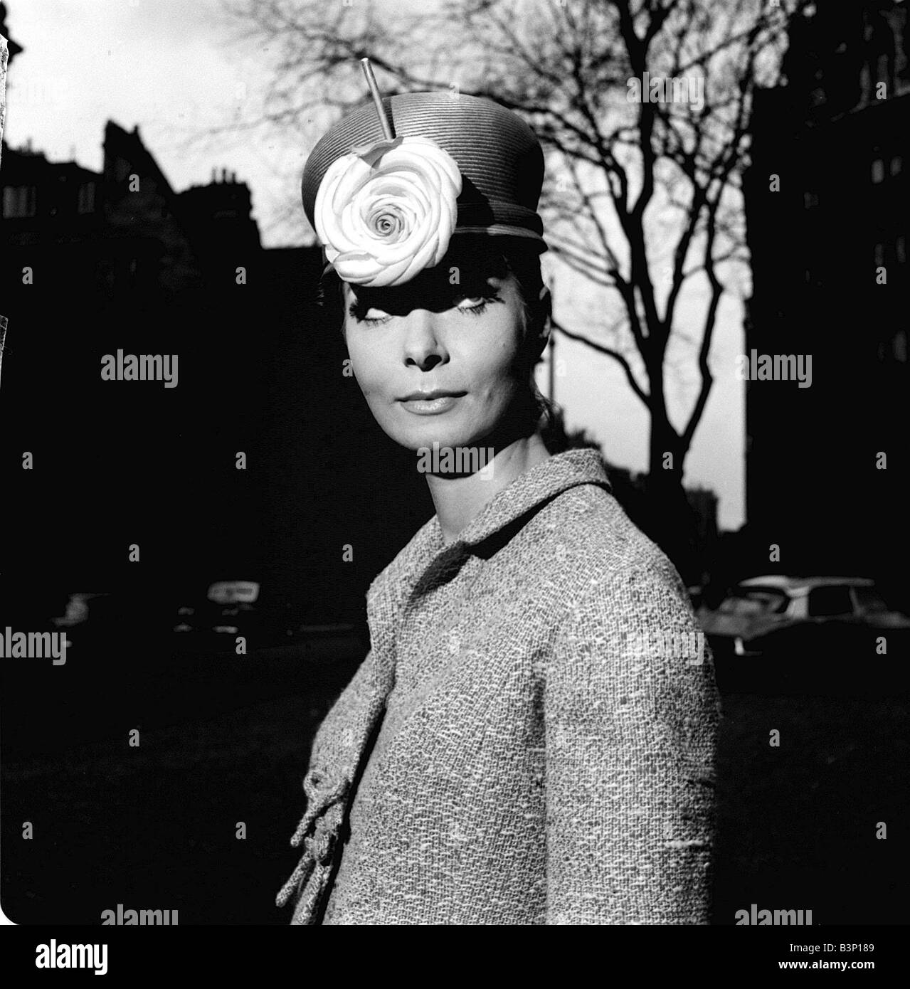 Fashion model mignon madden models hi-res stock photography and images ...