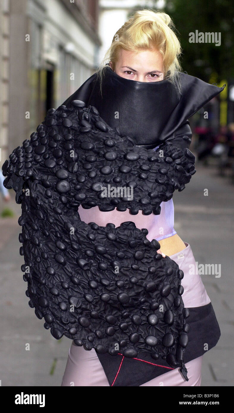 Smirnoff Fashion Awards June 2001 Model Suzanne Ryan in Necrosis a ...