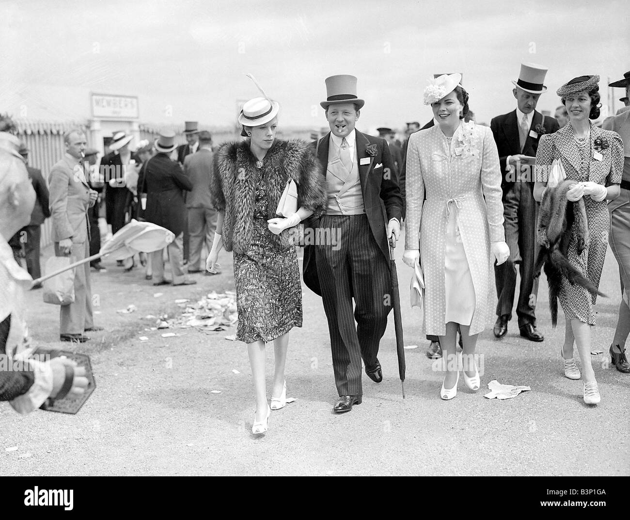 Fashion at Royal Ascot June 1935 Ladies Day a woman shows off her style ...