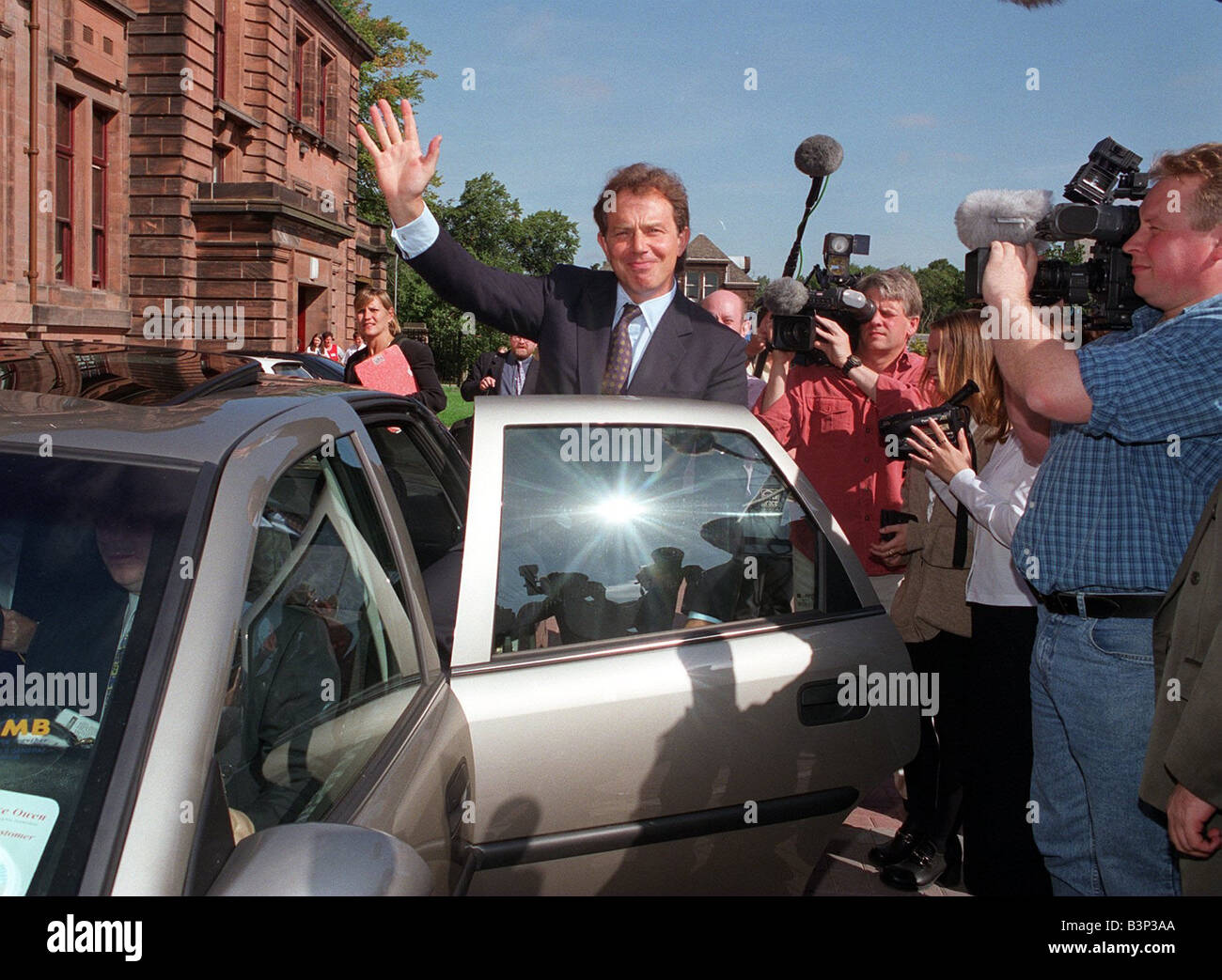 Tony Blair MP Labour Party Leader arrives at Hamilton School in ...