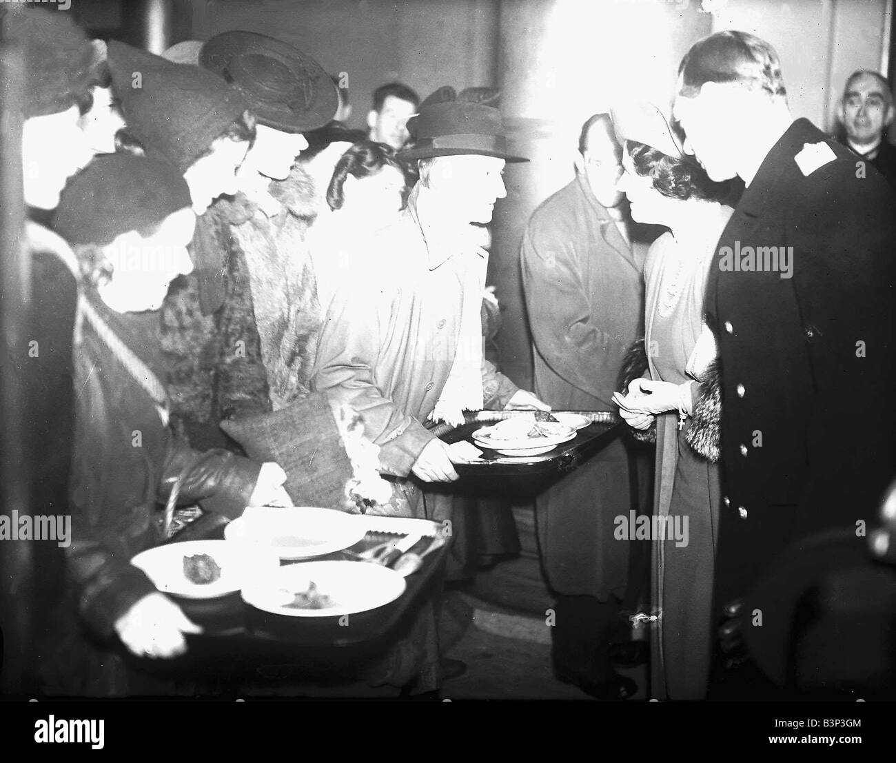 King George VI and Queen Mother visit Sheffield 1941 during WW2 Stock ...