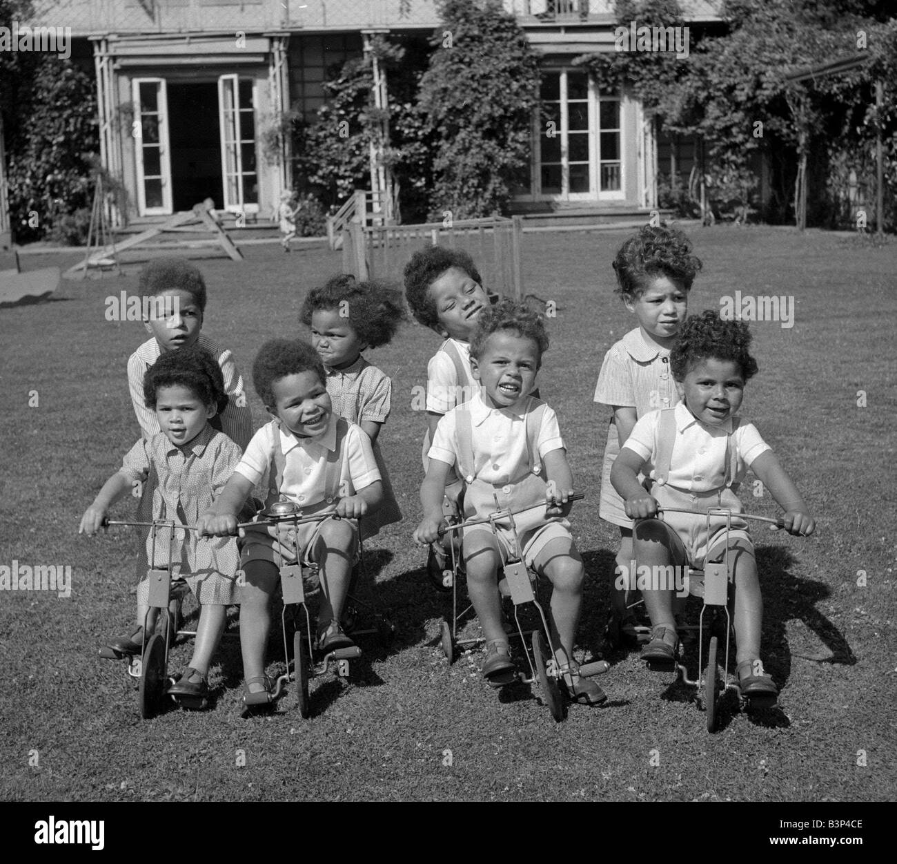 British born children of US African American servicemen stationed in ...
