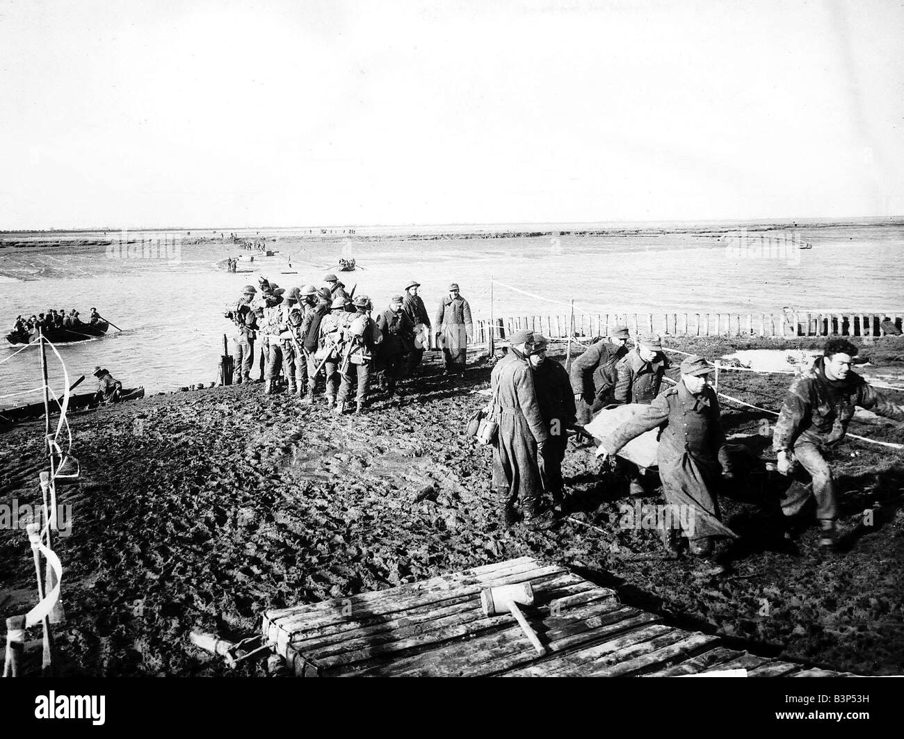 Walcheren ww2 Black and White Stock Photos & Images - Alamy