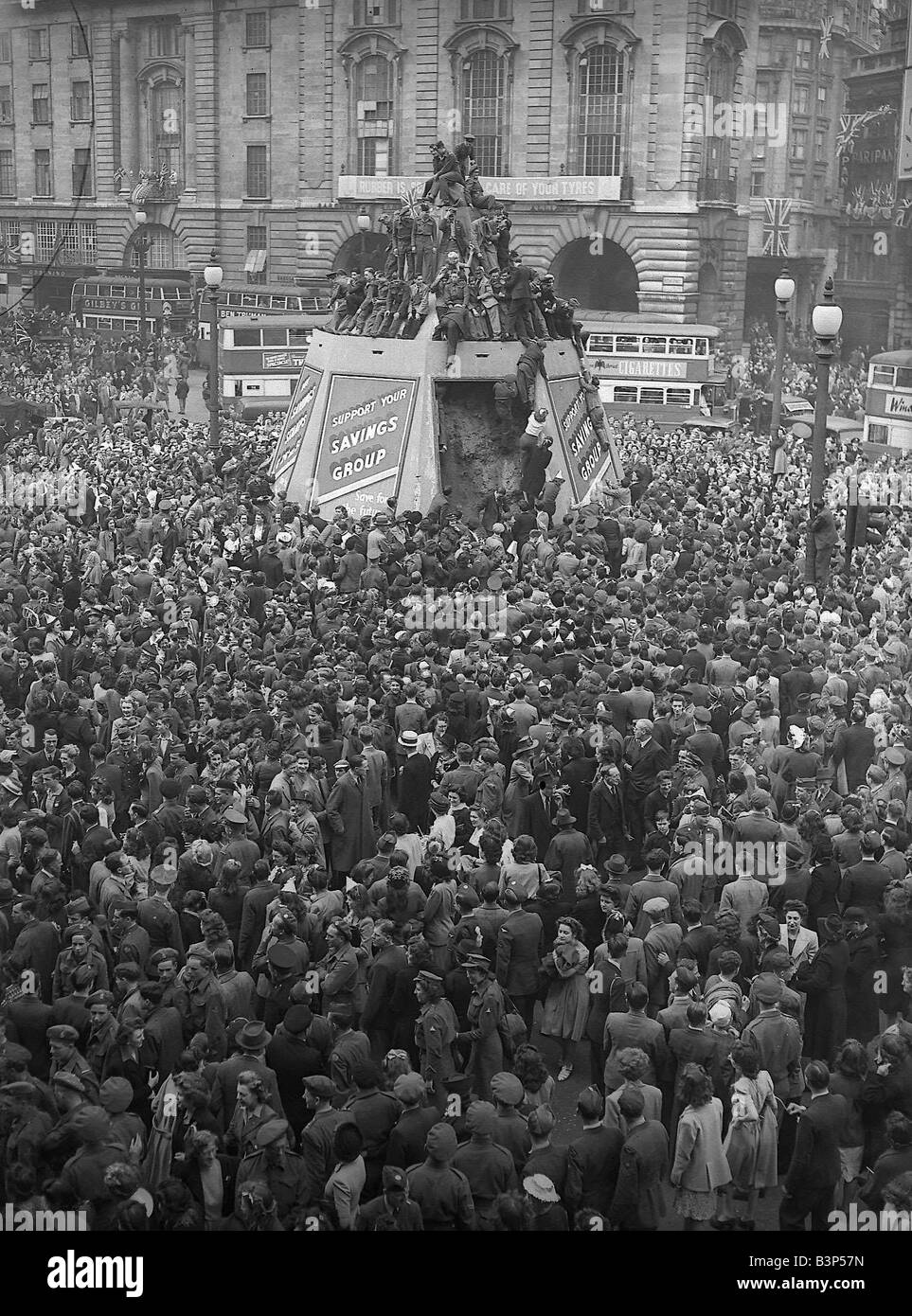 VE Day celebrations in Piccadilly Circus, London to mark the end of WW2 ...