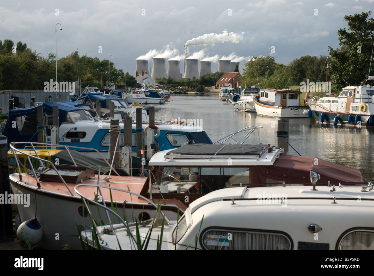 Torksey Lock Torksey Lincolnshire uk Stock Photo - Alamy