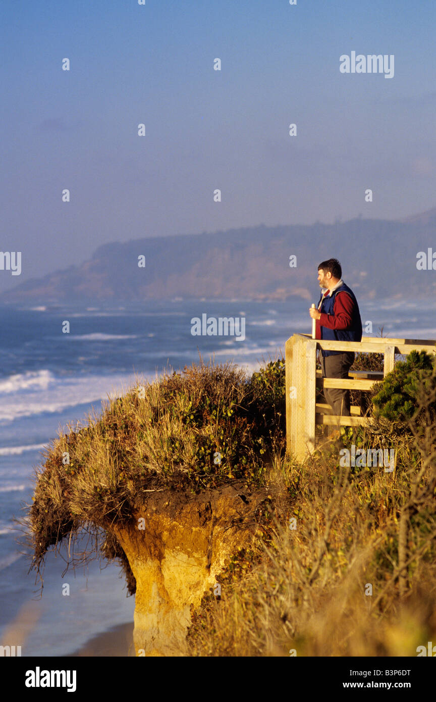 Man and grass overlook hi-res stock photography and images - Alamy
