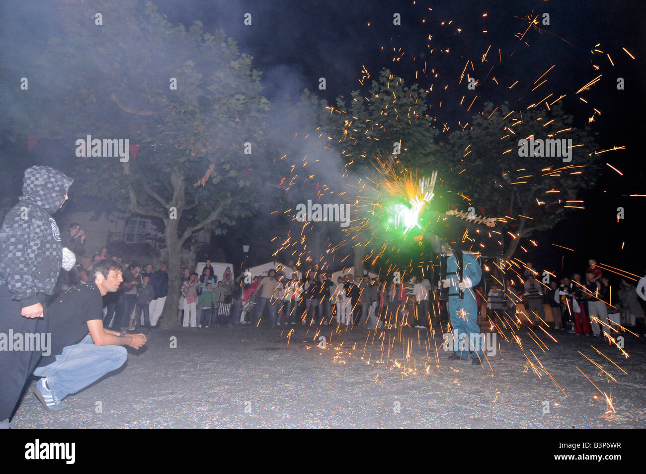 Toro de fuego hi-res stock photography and images - Alamy