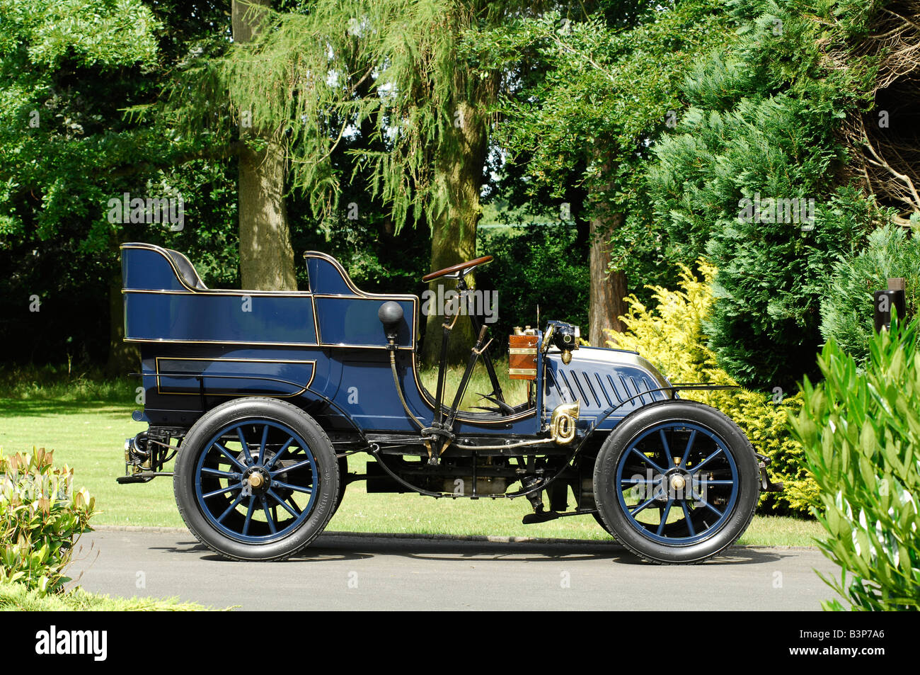 1903 automobile hi-res stock photography and images - Alamy