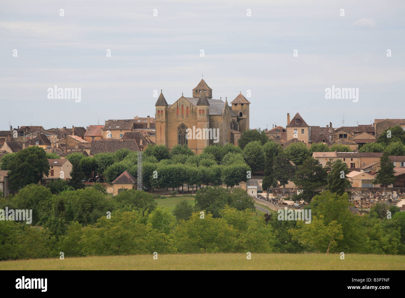 Beaumont du Perigord Bastide town France Stock Photo - Alamy