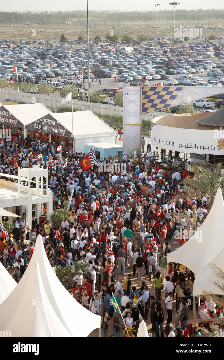 Crowds of people in the public area at the 2007 Bahrain Formula one F1 ...
