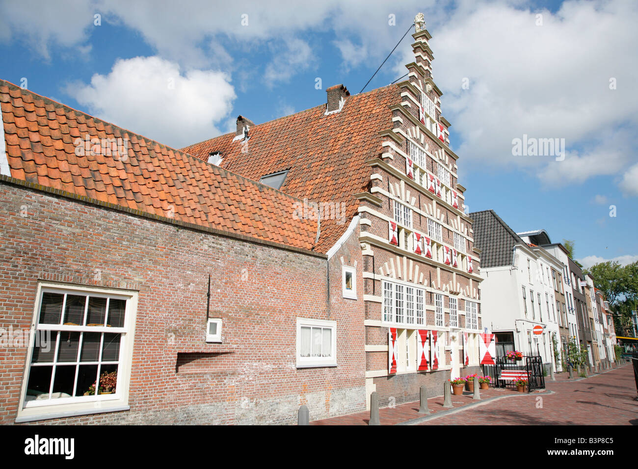 Leiden house hi-res stock photography and images - Alamy