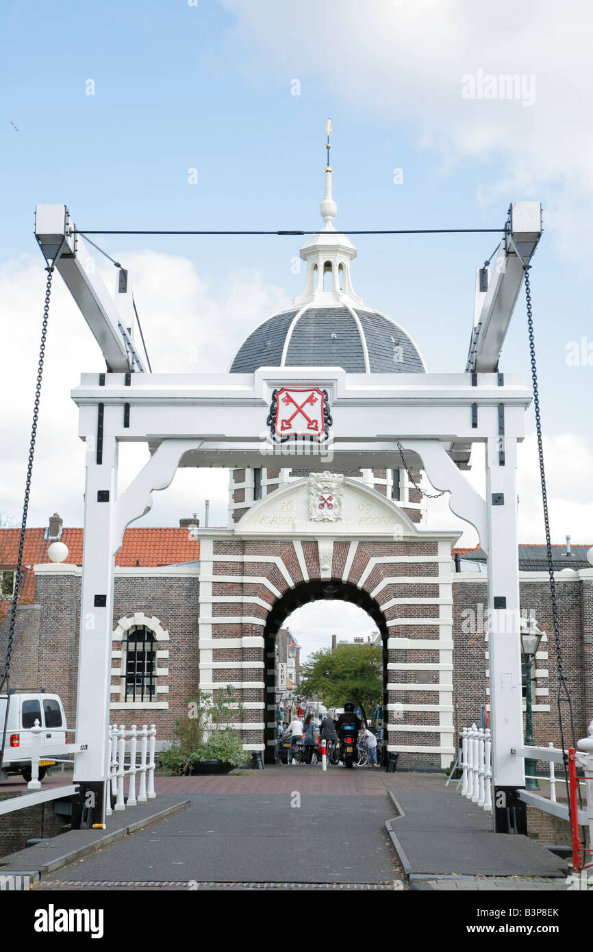 Leiden gate hi-res stock photography and images - Alamy