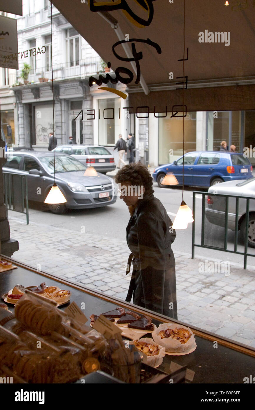 Plat pain hi-res stock photography and images - Alamy