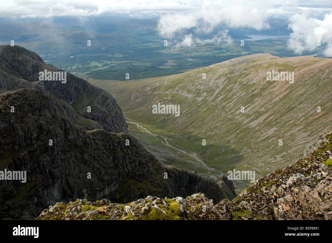 Ben nevis summit view hi-res stock photography and images - Alamy