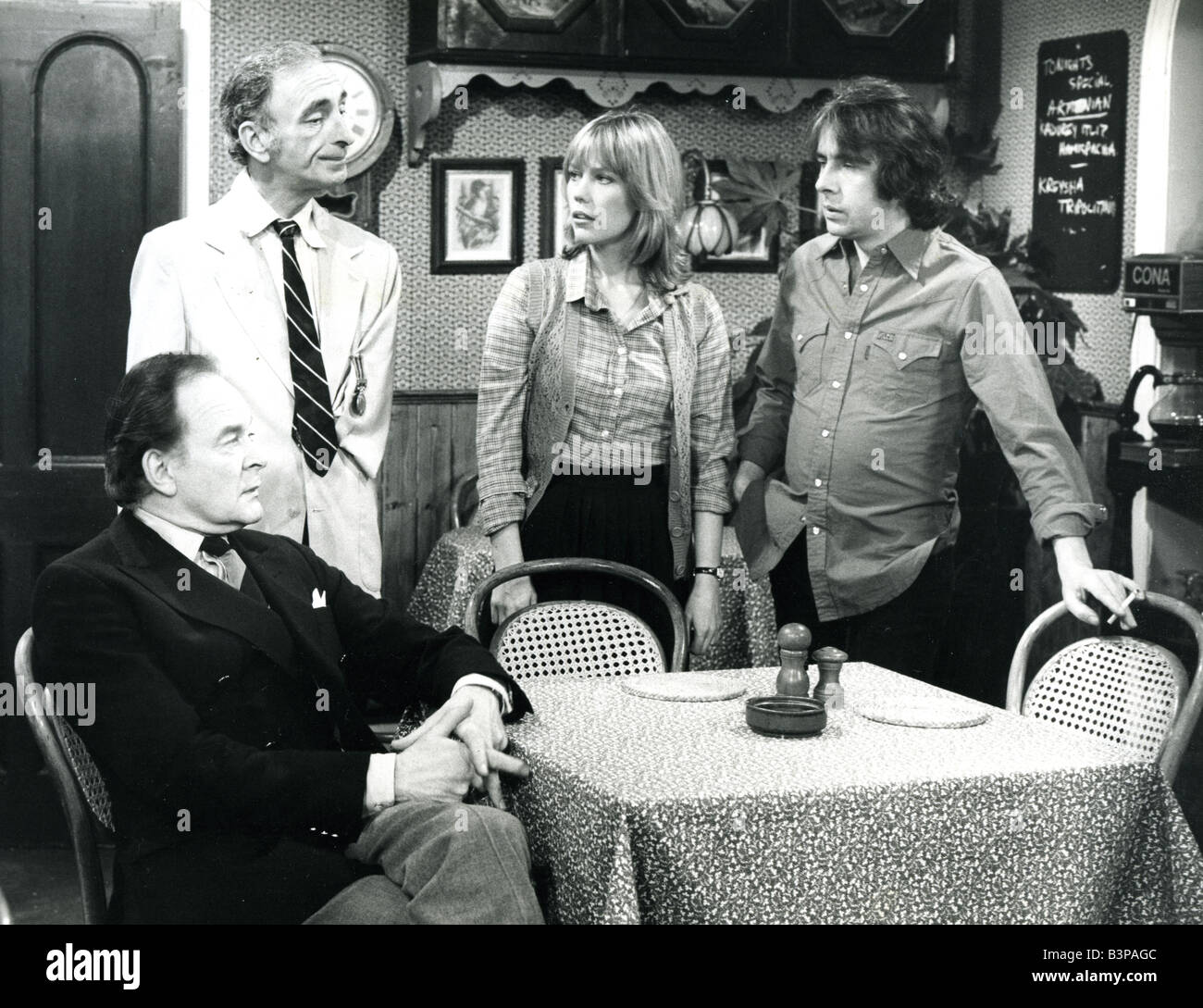 ROBIN'S NEST UK TV series - see Description below for full details ...