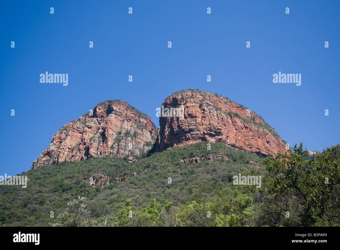 View from the boat tour on Blyde dam in the Blyde River Canyon ...
