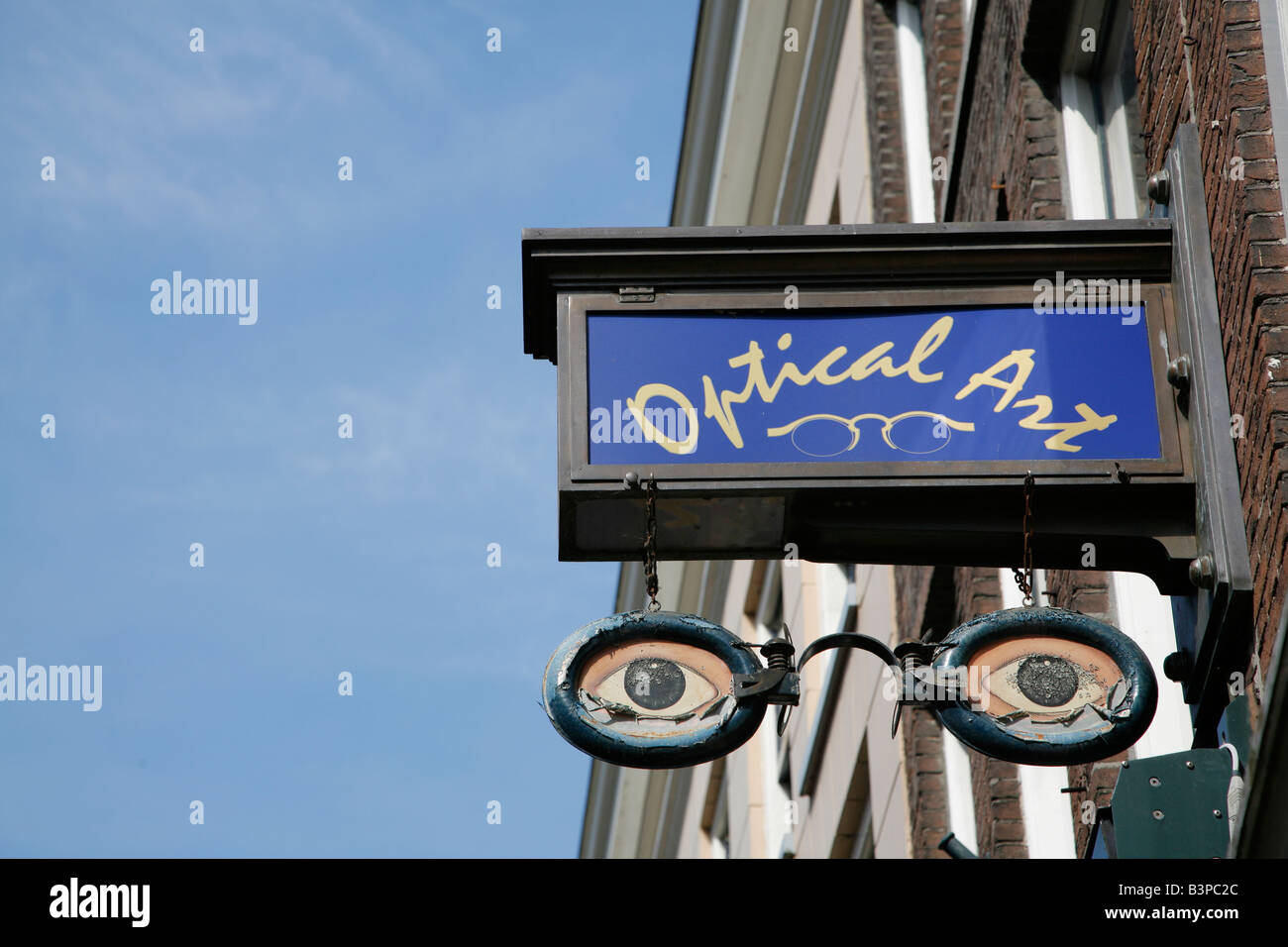 Optician store sign, Utrecht, Netherlands Stock Photo - Alamy