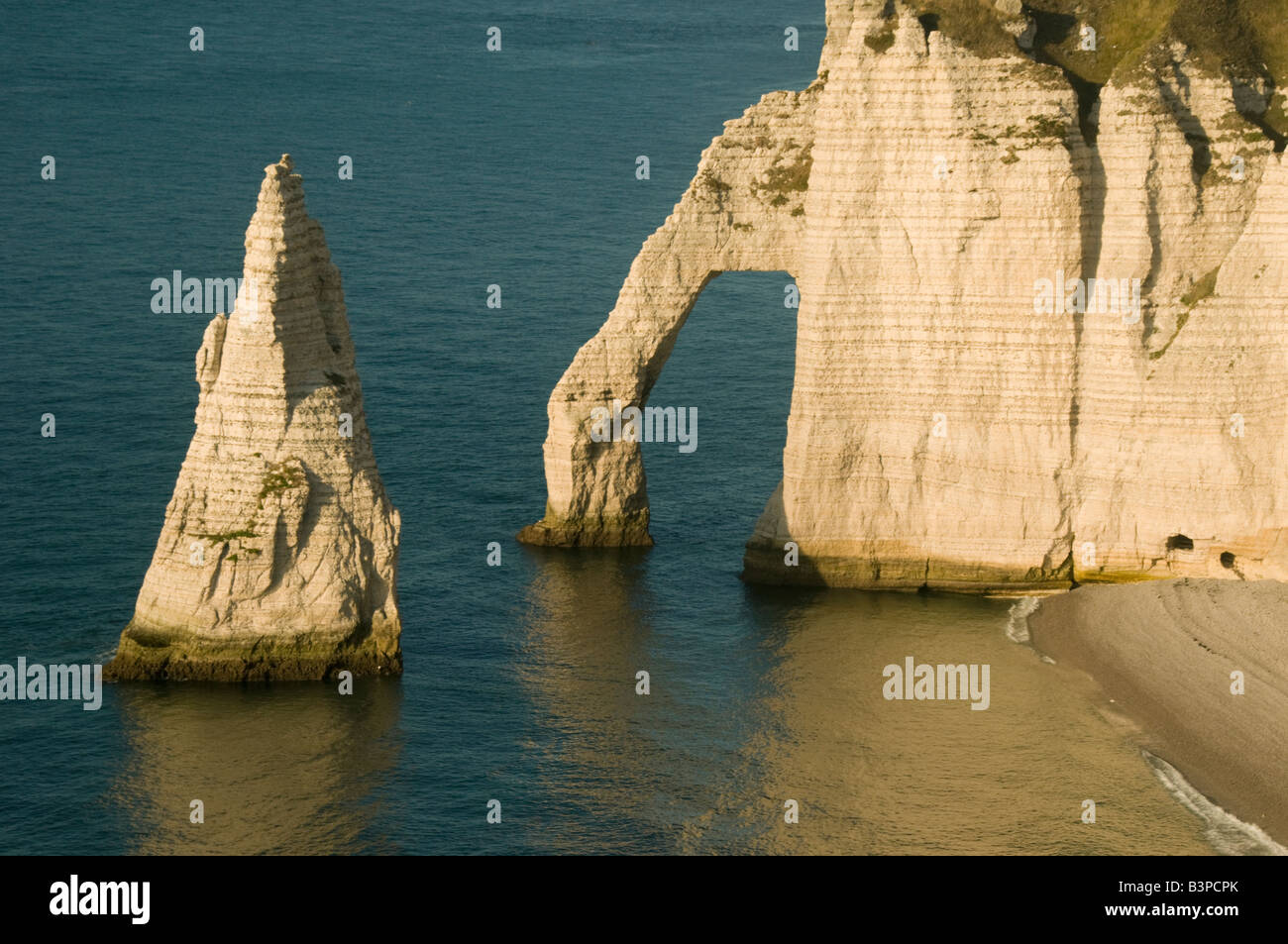 L'Aiguille (The Needle) and Porte d'Aval arch, Made famous by Claude ...