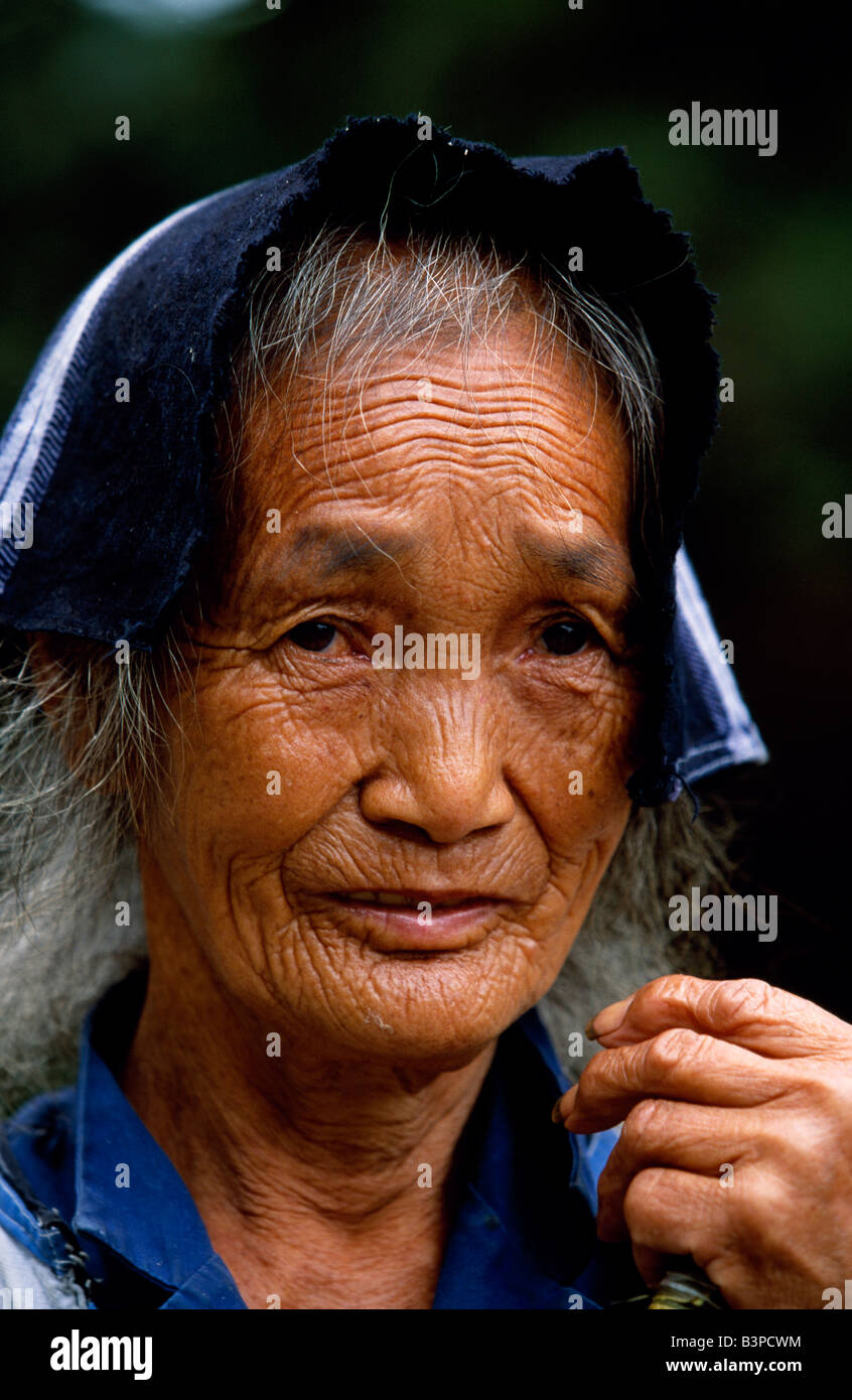 Yau woman hi-res stock photography and images - Alamy