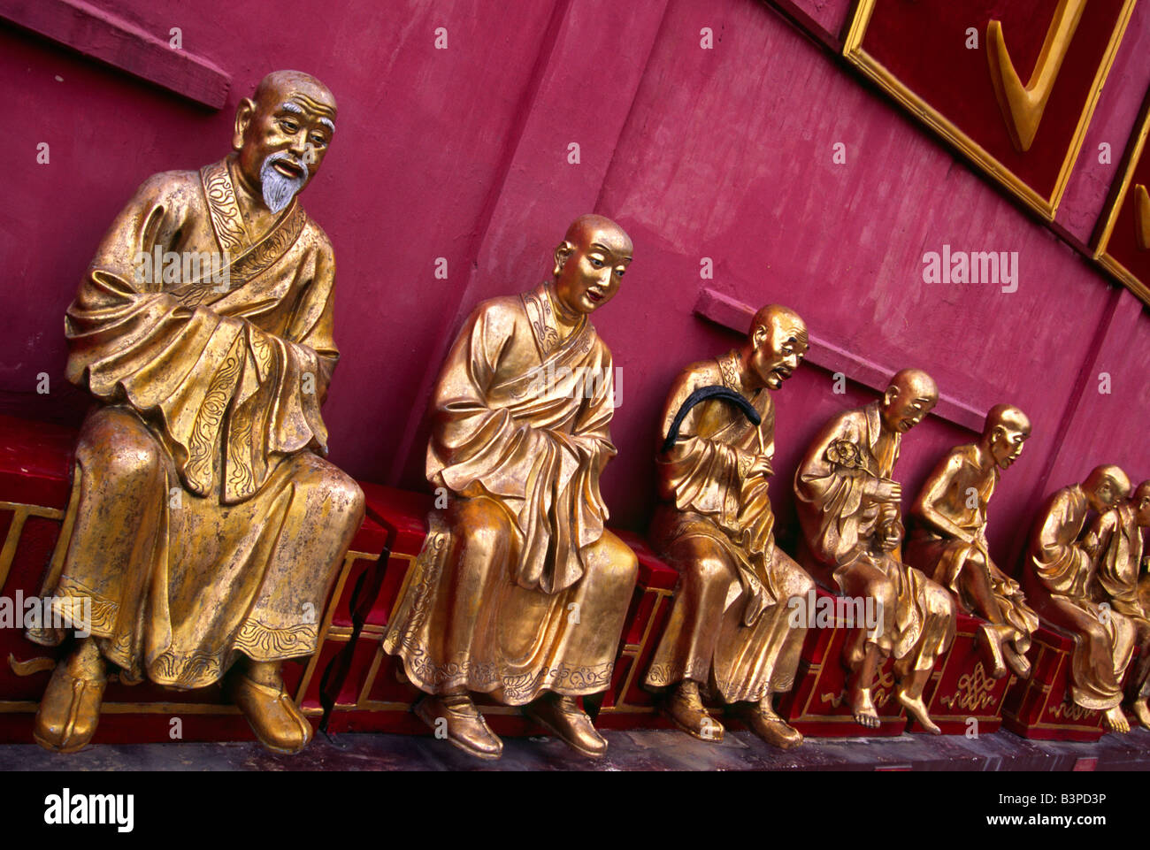 Statue 10000 new territories hi-res stock photography and images - Alamy